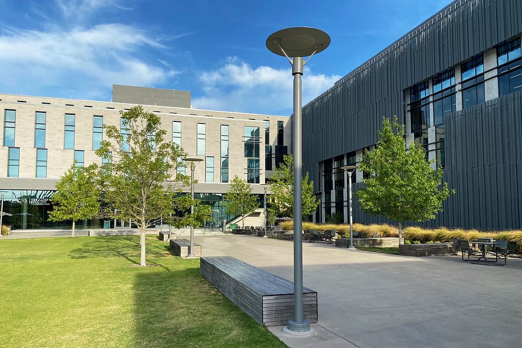 The University of Texas at Dallas Science Building - Engineered Air Balance