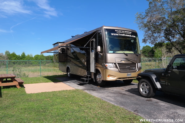 Lazydays RV Resort Tampa, Florida - WE'RE THE RUSSOS