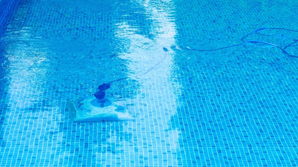 Common Pool Tile Cleaning Mistakes And How To Avoid Them